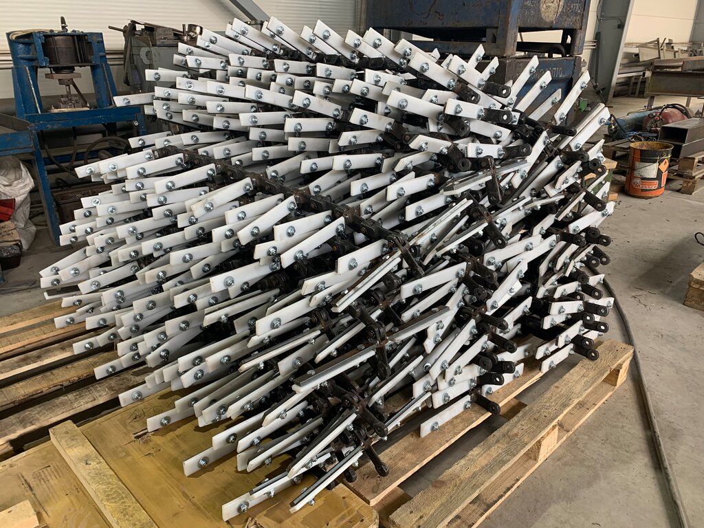 Vinç firmaları Elevatormelmash, Gorohovets, foto