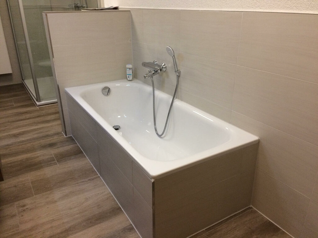 Hamam ve sauna inşaatı Herner Haustechnik, Renanya‑Palatinate, foto