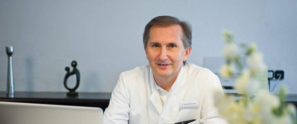 Kadın hastalıkları ve doğum dispanserleri Univ. Prof. Dr. Hans Schröcksnadel, Innsbruck, foto