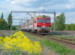 остановочный пункт Волынцево (Yenakiyeve), tren istasyonu  Yenakievo'dan