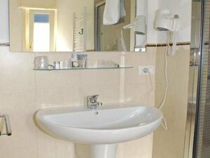 B&b Brindesi (Via Pollione No:6, Brindisi), otel  Brindisi'nden