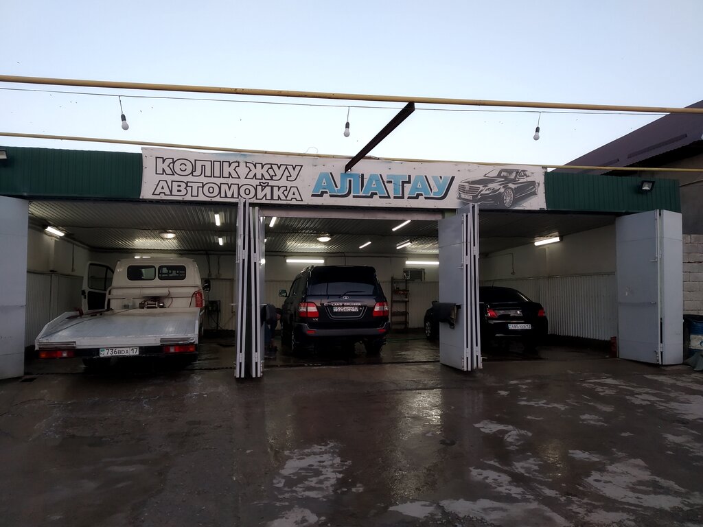 Oto yıkama Alatau, Çimkent (Şımkent), foto