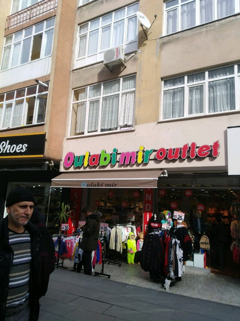 Giyim mağazası Oulabi Mir Outlet, İstanbul, foto
