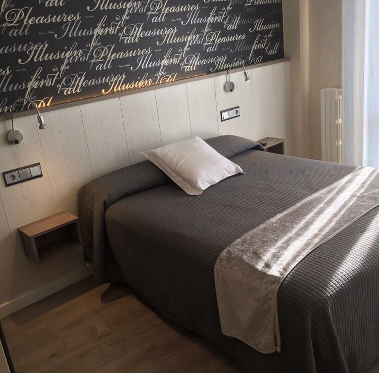 Pansiyonlar, hosteller Hostal Mars Benabarre, Aragon, foto