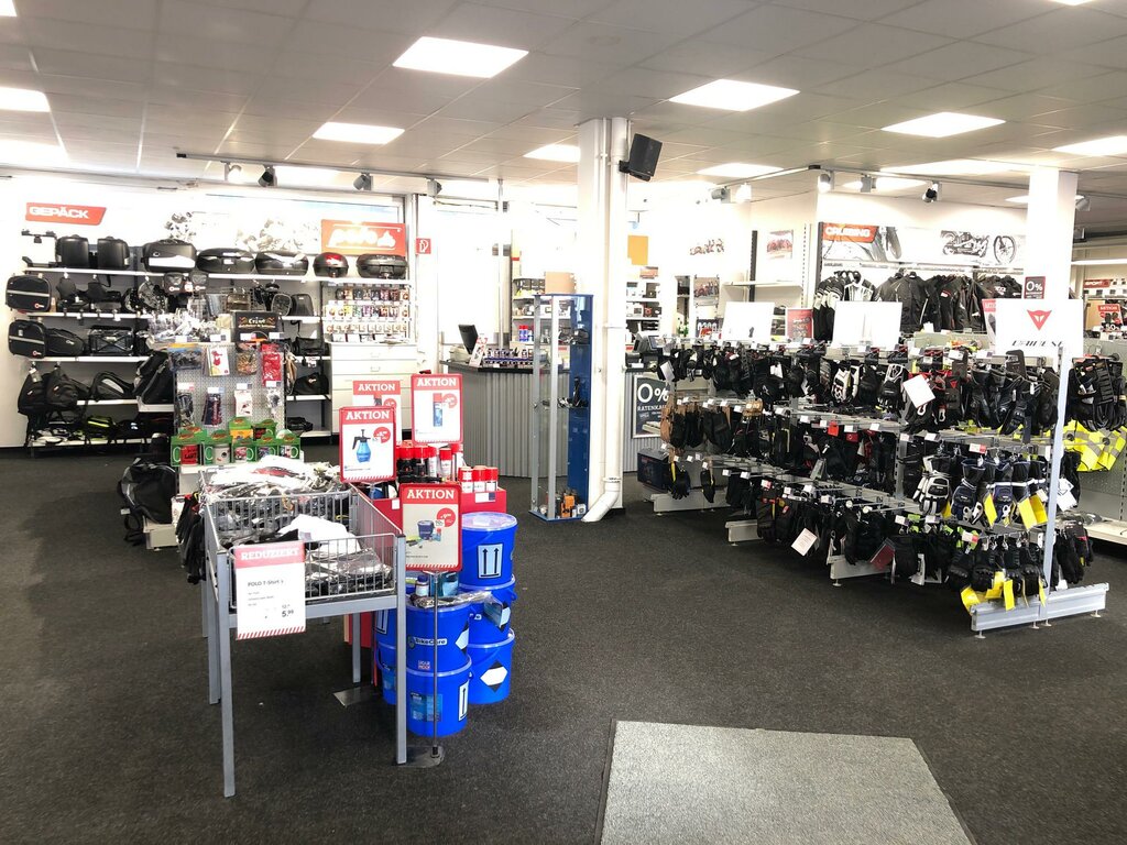 Motosiklet yedek parçaları Polo Motorrad Store Trier, Trier, foto