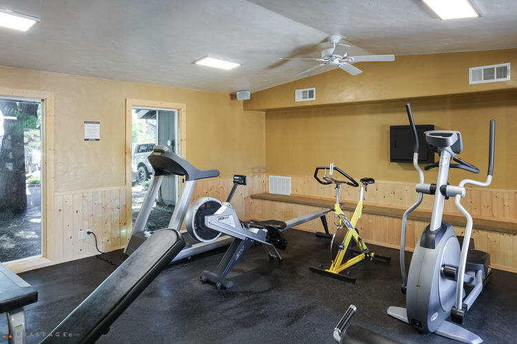 Emlak ofisi Ponderosa Park Apartments, Flagstaff, foto