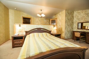Edem (ulitsa Turgeneva No:10А, Ussuriysk), otel  Ussuriysk'ten