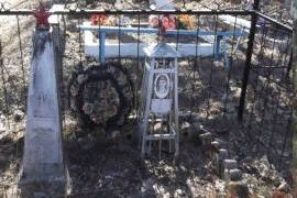 Anıt, heykel Братская могила, Pskovskaya oblastı, foto