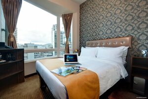 Ramada by Wyndham Hong Kong Harbour View (Queen's Road West No:239), otel  Hong Kong'dan