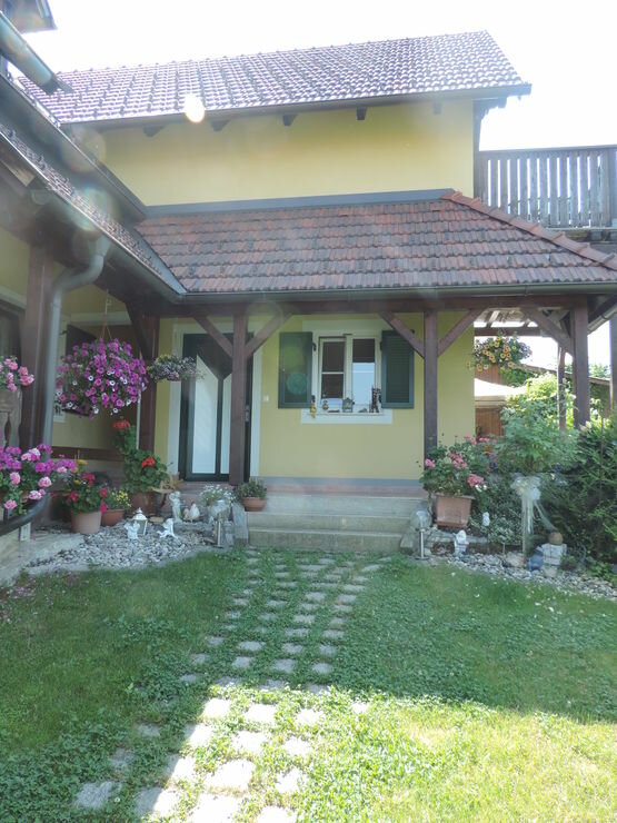 Şarap ve içki toptan satışları Weingut Gruber, Steiermark, foto