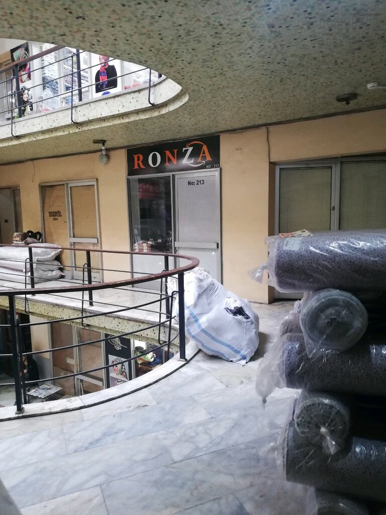 Kumaşçılar Ronza, İstanbul, foto