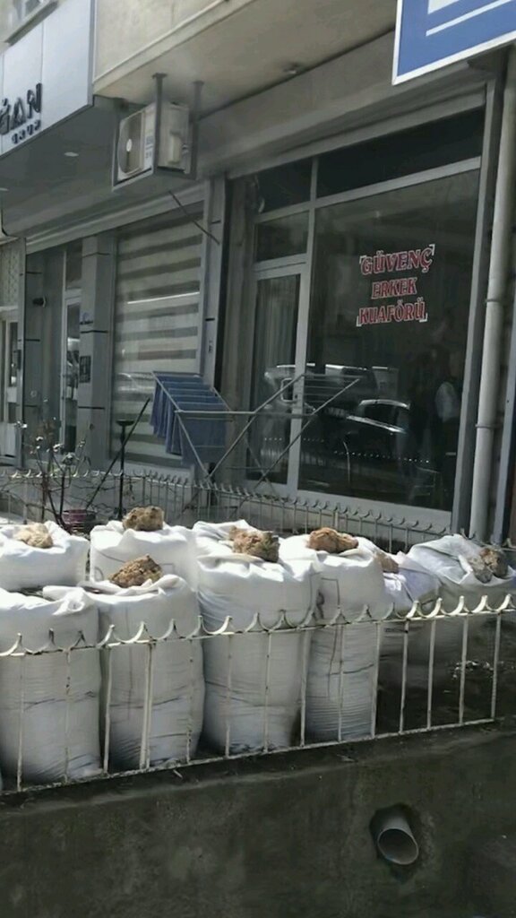 Berberler Güvenç Kuaför, Ankara, foto