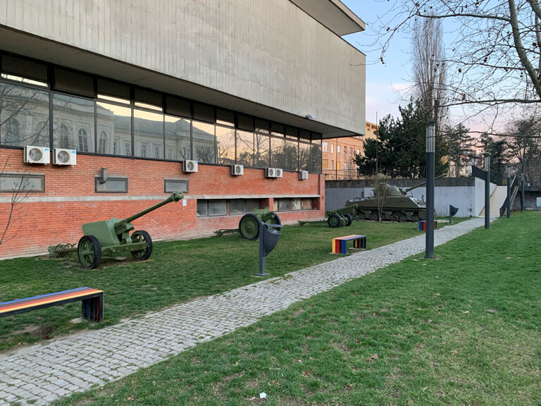 Teknoloji anıtı Тенк, Novi Sad, foto