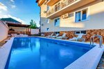 Bella Vista (Kiparisovaya Street No:8, mikrorayon Golubaya Bukhta), otel  Gelencik'ten