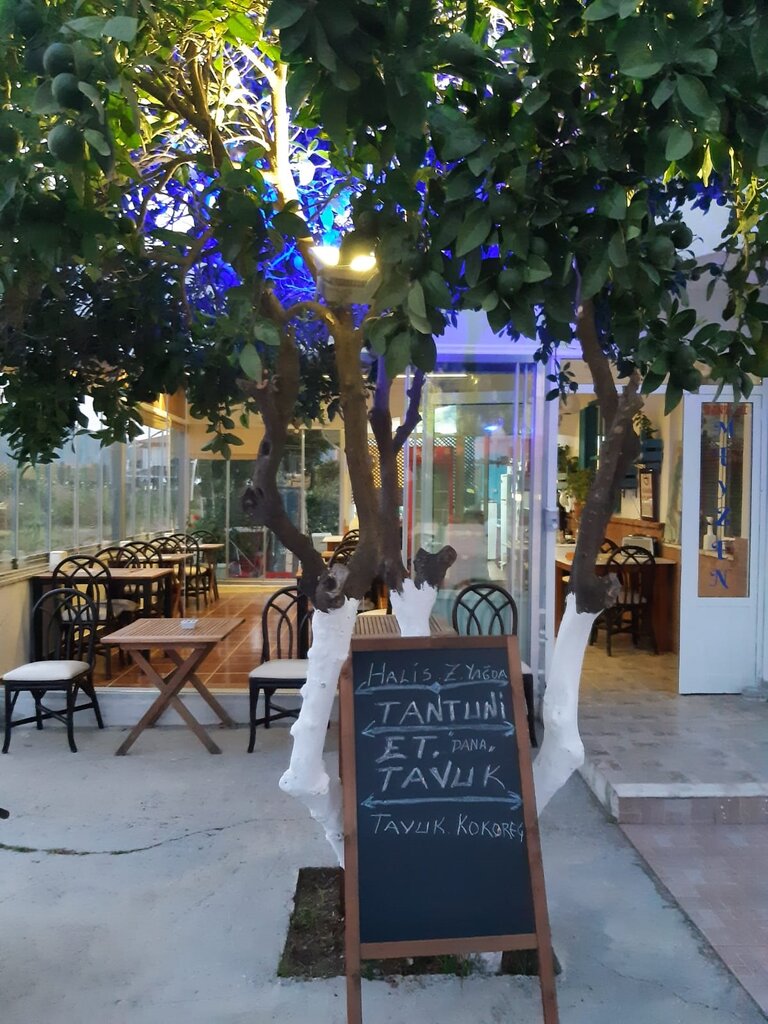 Restoran Etiboll Büfe & Restorant, Milas, foto