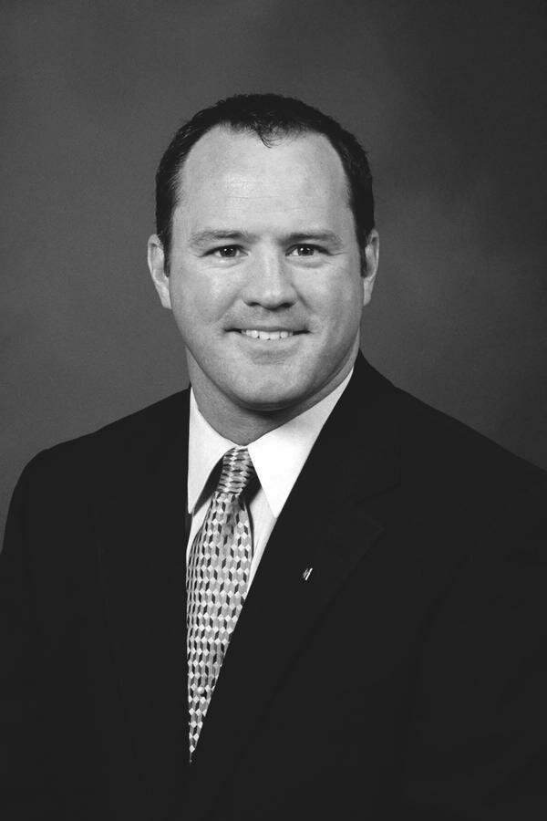 Yatırım fonu firmaları Edward Jones - Financial Advisor: Rob Miller, Cfp®, Lincoln, foto