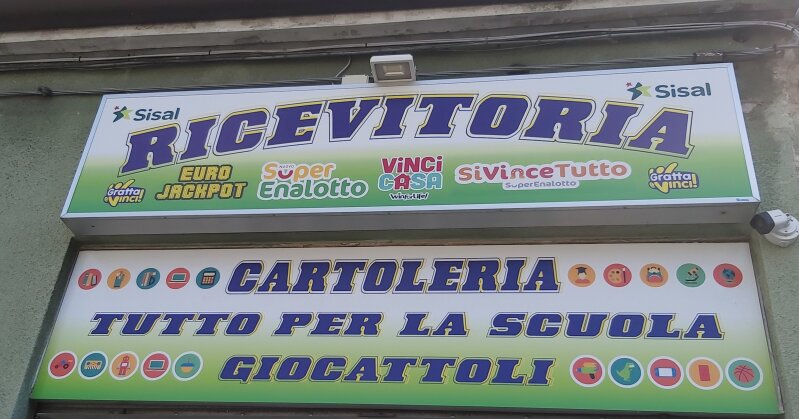 Kumarhaneler Cartoleria Ceppi, Trieste, foto
