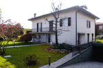 Area Immobiliare (Lombardy, Bergamo, Villa di Serio, Via Antonio Locatelli, 62), emlak ofisi  Bergamo'dan