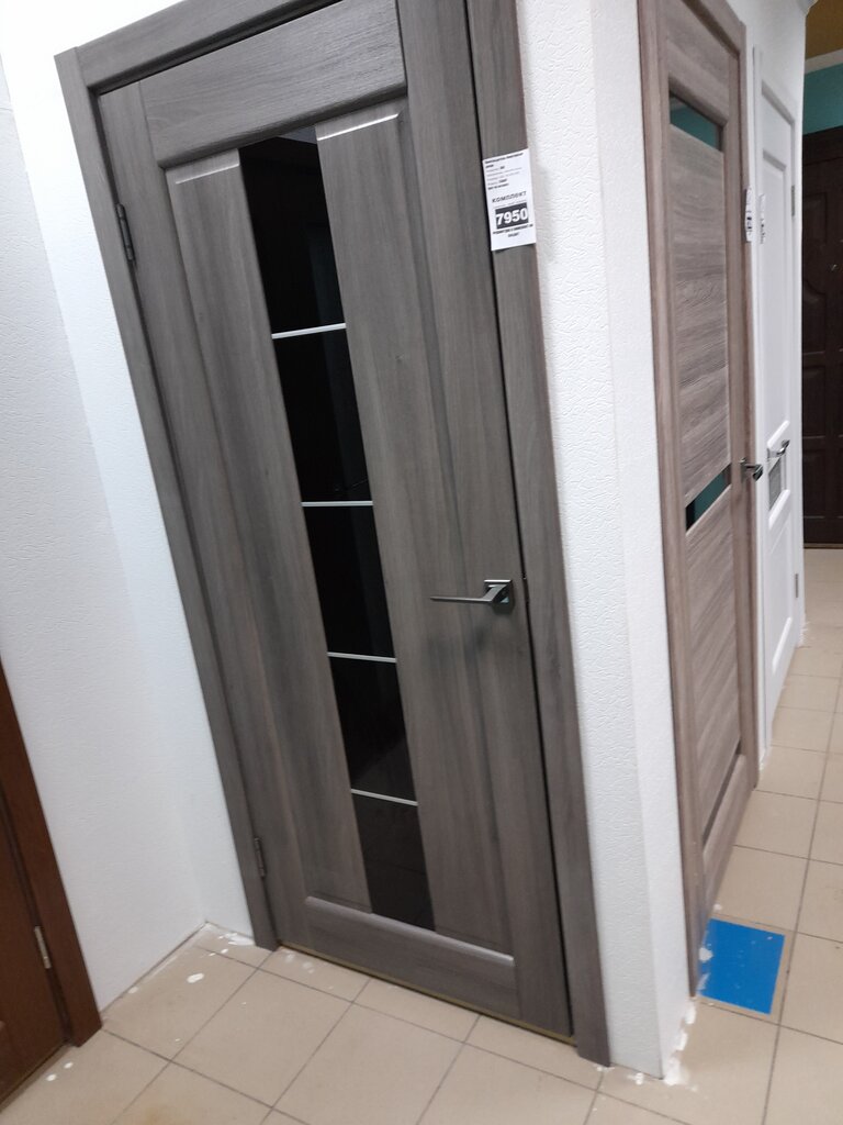 Kapılar Лабиринт дверей, Tolyatti (Togliatti), foto