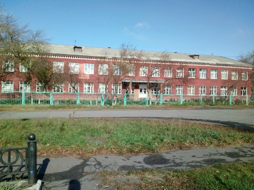 Ortaokul Bou g. Omska Srednyaya obshcheobrazovatelnaya shkola № 161, Omsk, foto