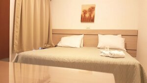 Ellus Hotel (Rio de Janeiro, Município do Rio de Janeiro, Rua Floriano), otel