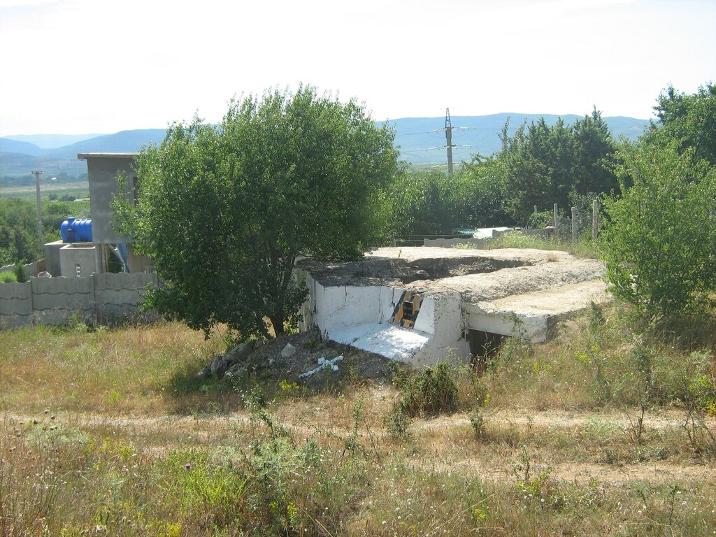 Turistik yerler Долговременная огневая точка № 28, Sevastopol, foto