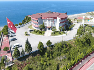 Zonguldak Polisevi (Zonguldak, Zonguldak Merkez , Milli Egemenlik Cad., 35), otel  Kozlu'dan