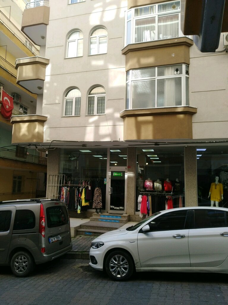 Giyim mağazası Tepa Tekstil, İstanbul, foto