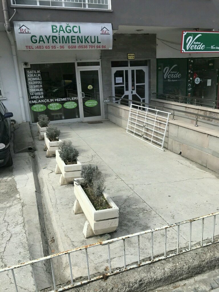 Emlak ofisi Bağcı Gayrimenkul, Ankara, foto