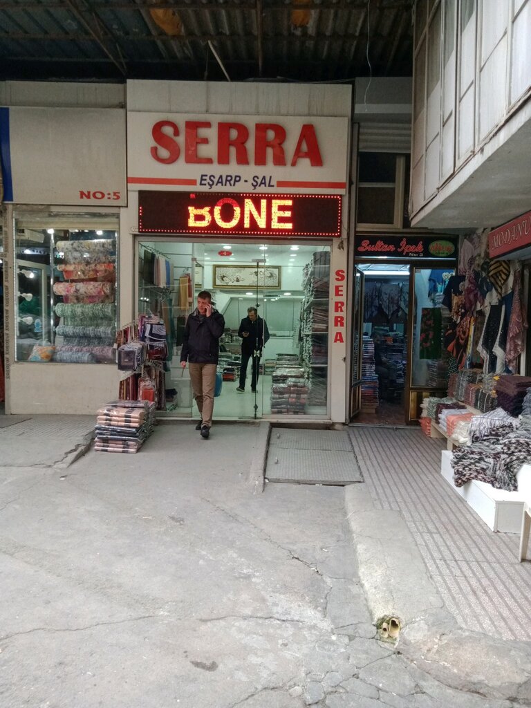 Toptan giyim Serra Eşarp, İstanbul, foto