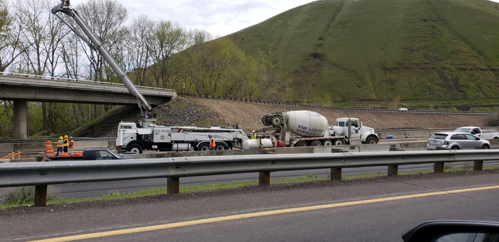 Beton ve beton ürünleri üreticileri American Rock Products, Washington Eyaleti, foto