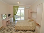 Sabina (улица Арендта No:7, посёлок городского типа Коктебель), otel  Kırım Cumhuriyeti'nden