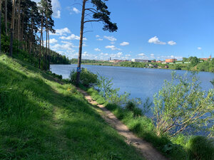 Uktusskiy Forest Park (Sverdlovsk Region, munitsipalnoye obrazovaniye Yekaterinburg, Chkalovskiy City administrative district, Uktusskiy Forest Park), kültür ve eğlence parkları  Yekaterinburg'dan