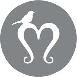 Magpies Gifts & Interiors (Texas, Fort Bend County), giyim mağazası  Sugar Land'dan