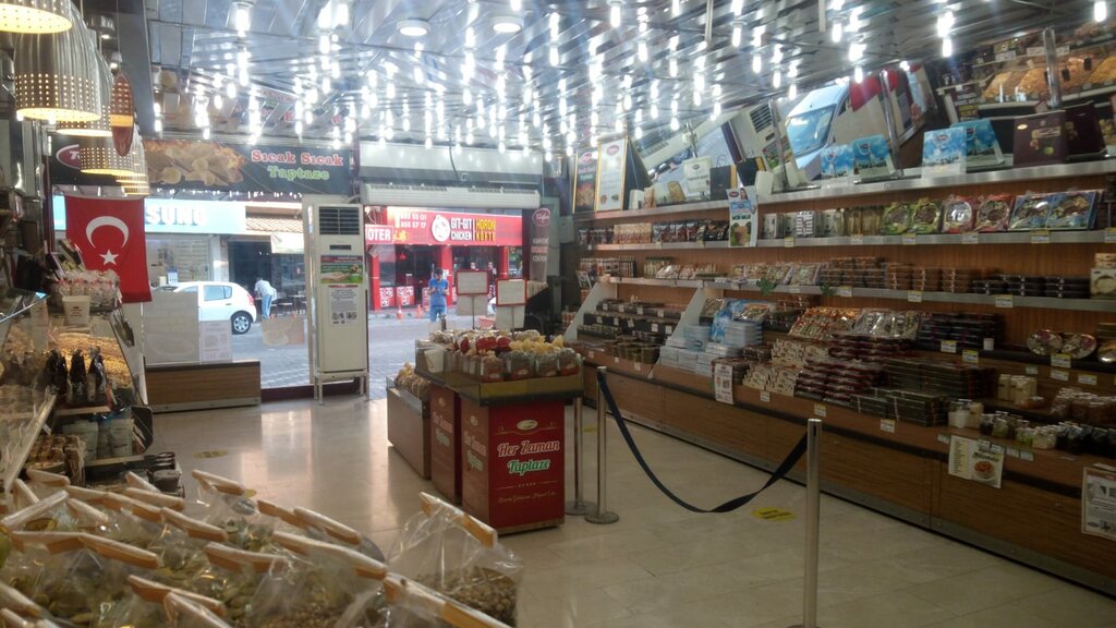 Kuruyemiş, atıştırmalık, kuru meyve Tuğba Kuruyemiş Torbalı Şube, Torbalı, foto