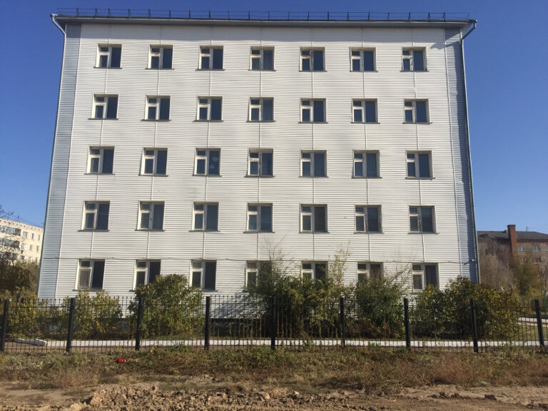 Yurtlar No. 2 Student Dormitory, Kökşetav, foto