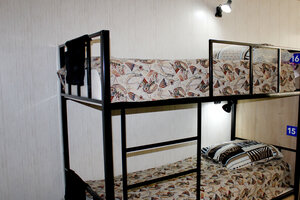 Хостел Погостим (Zheleznodorozhnaya ulitsa No:23), pansiyonlar, hosteller  Sarapul'dan