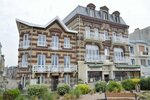 Hotel Le Rayon Vert (Normandie, Département Seine-Maritime, Arrondissement du Havre, Étretat, Rue du Général Leclerc), otel