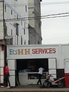 Hh Service (Brazzaville, Commune de Bacongo, Rue Alfassa), otomobil servisi  Brazzaville'den