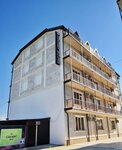 Luxury House (Topoliny proyezd No:4В), otel  Anapa'dan