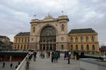 Keleti Pályaudvar (Baross tér No:11), tren garları  Budapeşte'den