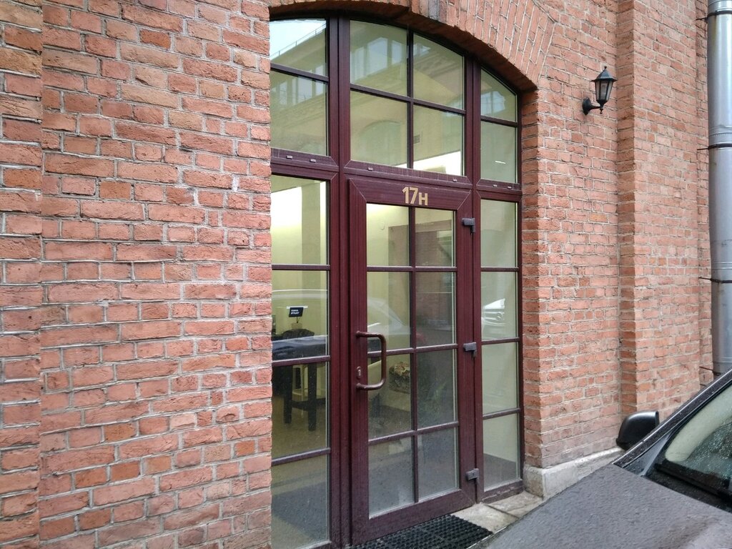 Kuaför meslek eğitimi TonyaStylist Studio, Saint‑Petersburg, foto