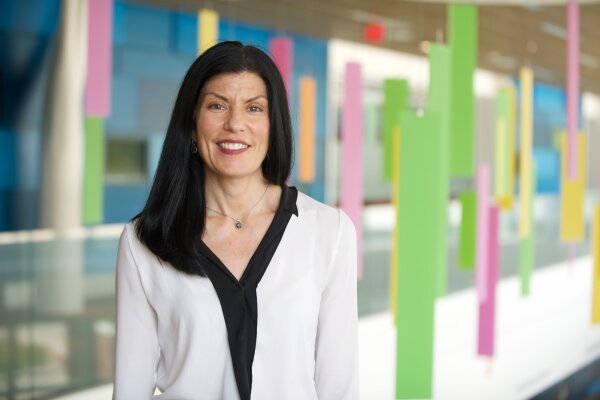 Plastik cerrahi klinikleri Bernadette Pejic, Msn, Aprn-cnp, Ohio Eyaleti, foto