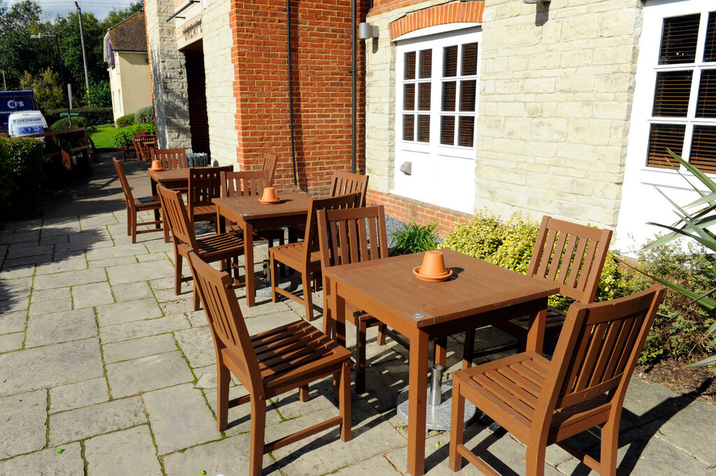 Bar Great Oak Beefeater, İngiltere, foto