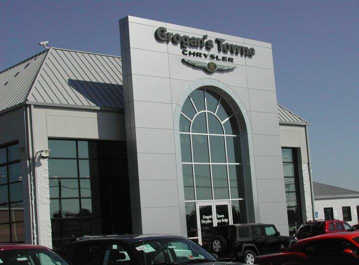 Otomobil satış galerileri Grogan's Towne Chrysler Jeep Dodge Ram, Ohio Eyaleti, foto