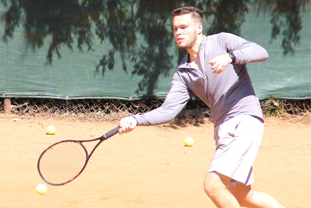 Tenis kulüpleri ve kortları Sdk Tennis Academy, Moskova, foto