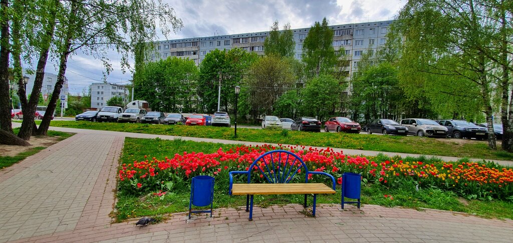 Meydan Сквер Кубяка, Kaluga, foto