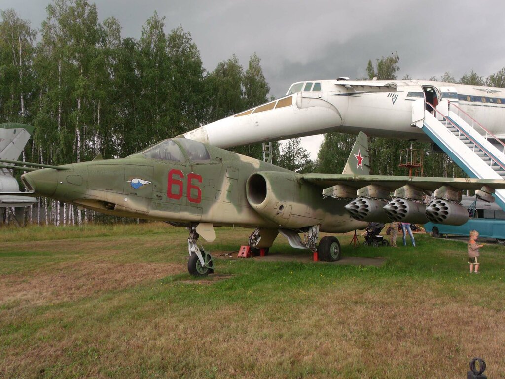 Teknoloji anıtı Штурмовик Т-8, прототип Су-25, Moskova ve Moskovskaya oblastı, foto