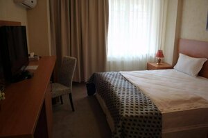 Jasmine Baku Hotel (Mirzə Uluqbəy küçəsi No:47A, Bakı), otel  Bakü'den