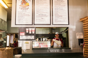 Corolla Pizza & Deli (United States, Corolla, 1152 Ocean Trail), pizzacılar  Kuzey Carolina Eyaleti'nden